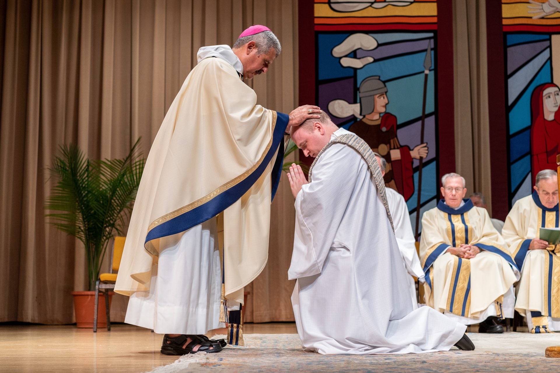 Fr. Daniel Griffin, S.M. ’02 Ordained to the Priesthood – Kellenberg ...