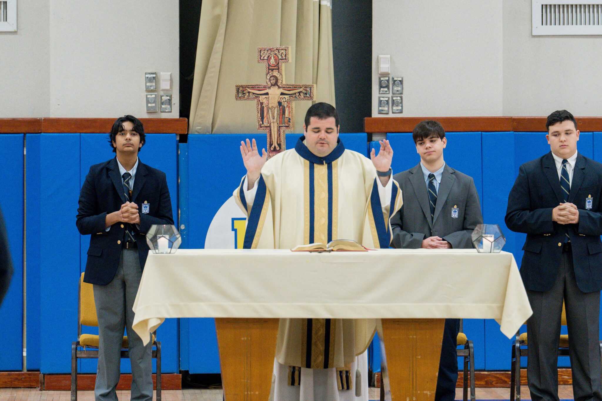 Kellenberg Celebrates the Solemnity of the Immaculate Conception ...